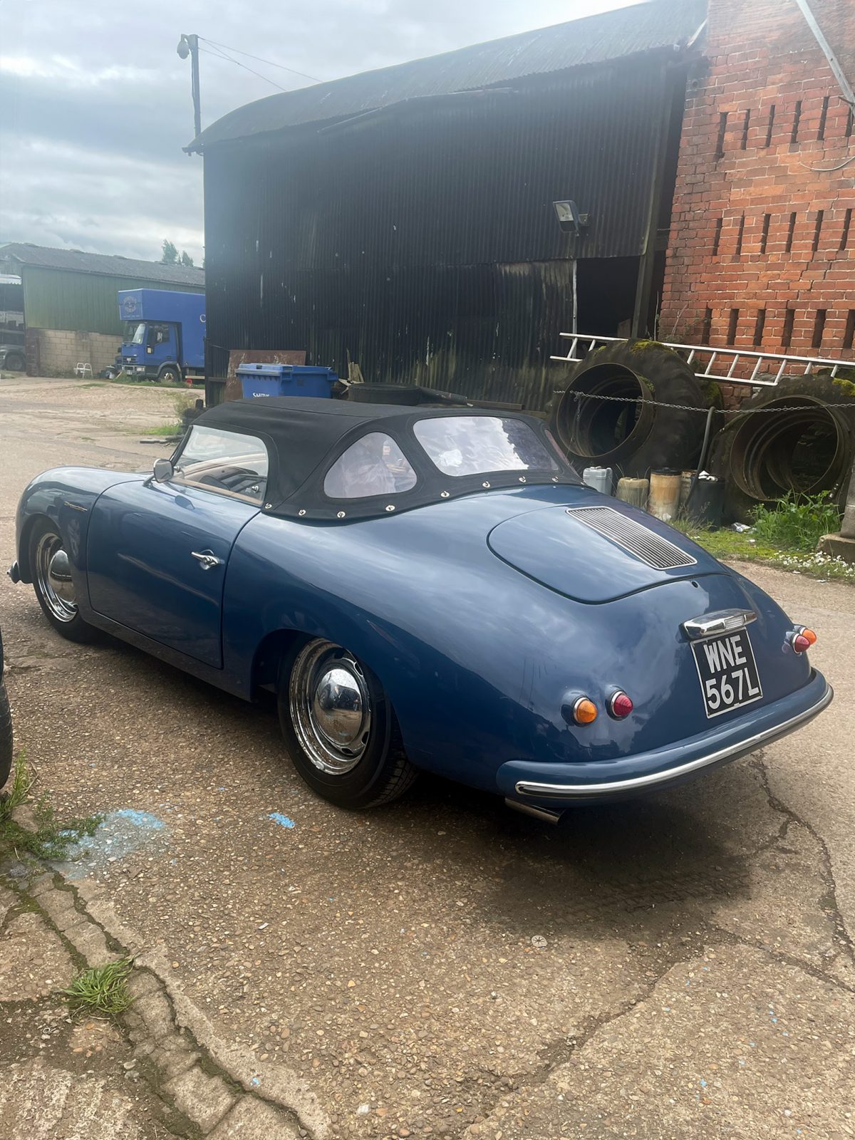 Odd Ball Customs - Vintage VW Specialists - Oddball Customs